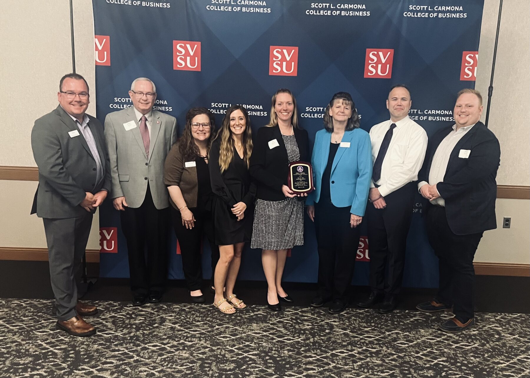 Yeo & Yeo Receives Outstanding Business Award from Saginaw Valley State University